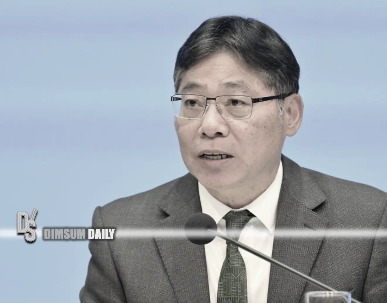 Lam Sai-hung reflects on decades of service and welcomes new leadership in transport and logistics