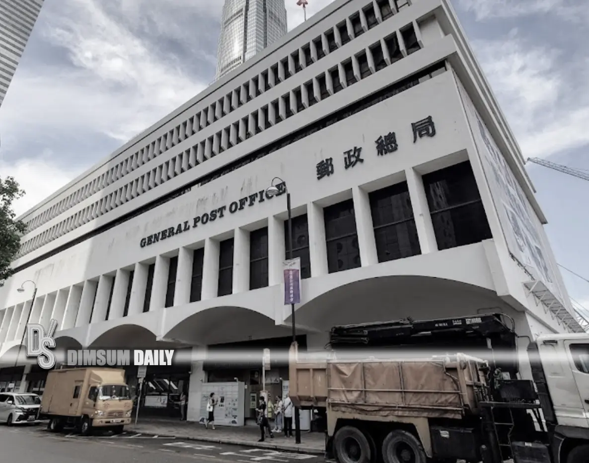 Hong Kong Post urges early posting as Christmas mail deadline looms