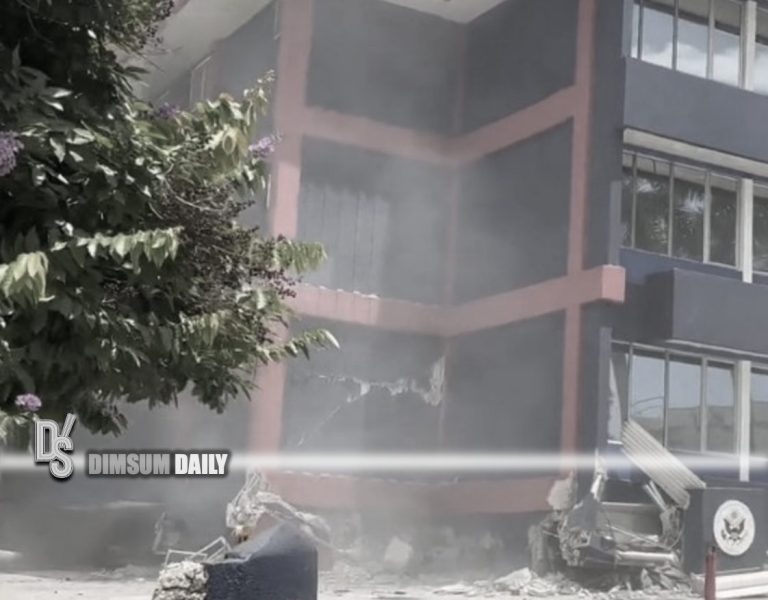 7.4 magnitude earthquake strikes near Vanuatu, tsunami waves observed