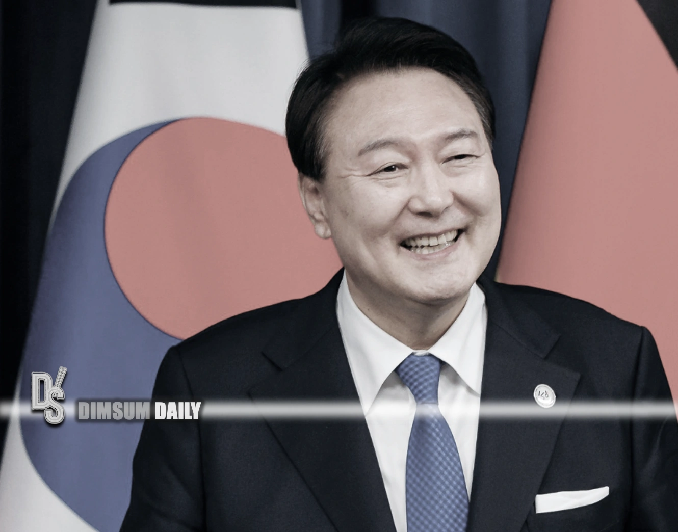 Impeached President Yoon Suk Yeol must appear for questioning by Saturday or face arrest over ...