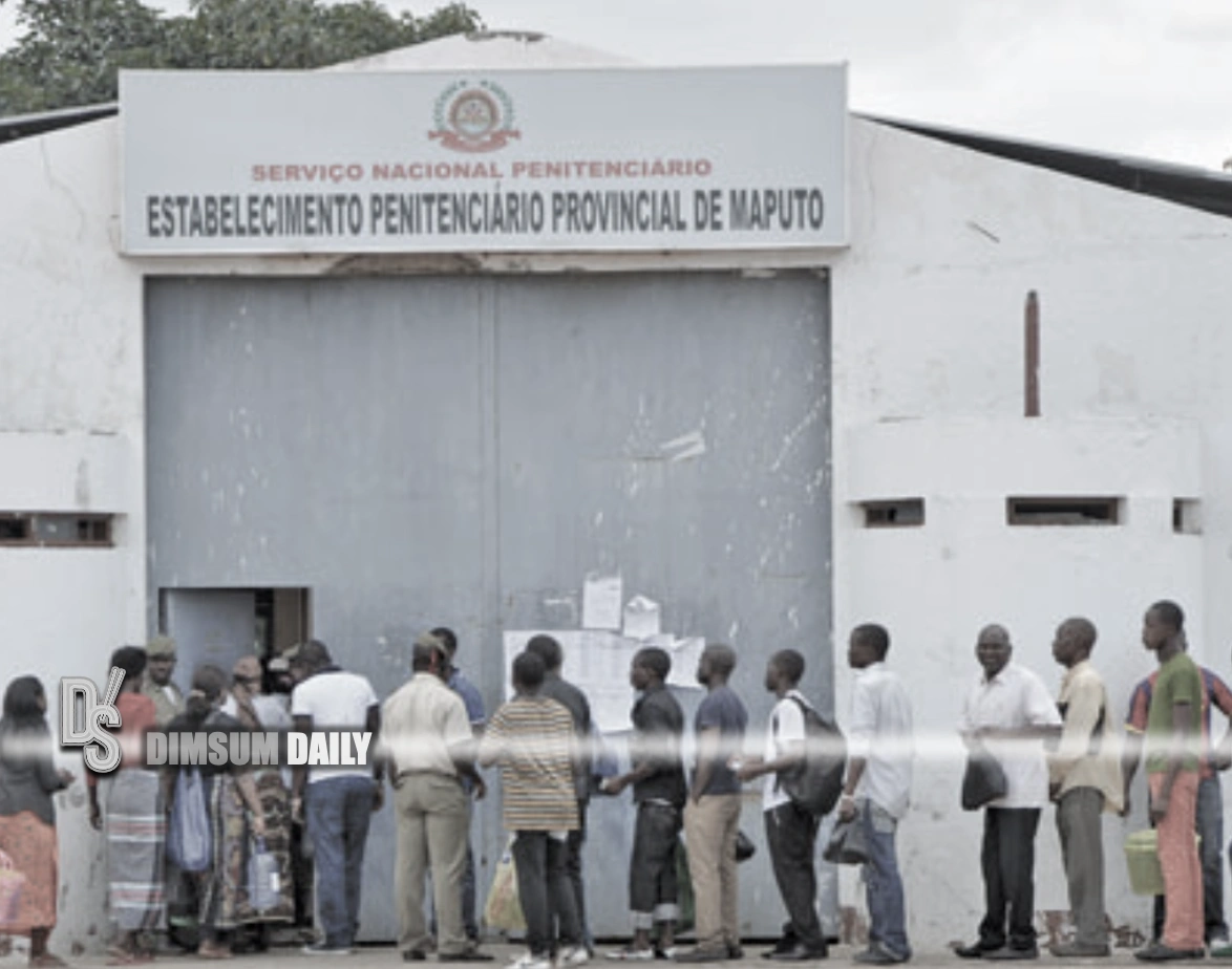 Mozambique establishes inquiry into mass prison escape in Maputo
