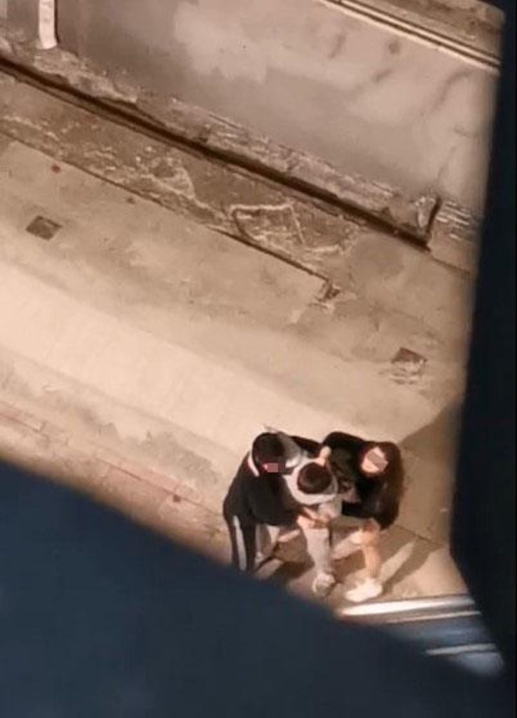 Street brawl breaks out on New Year's Day involving two men and a woman in Yuen Long