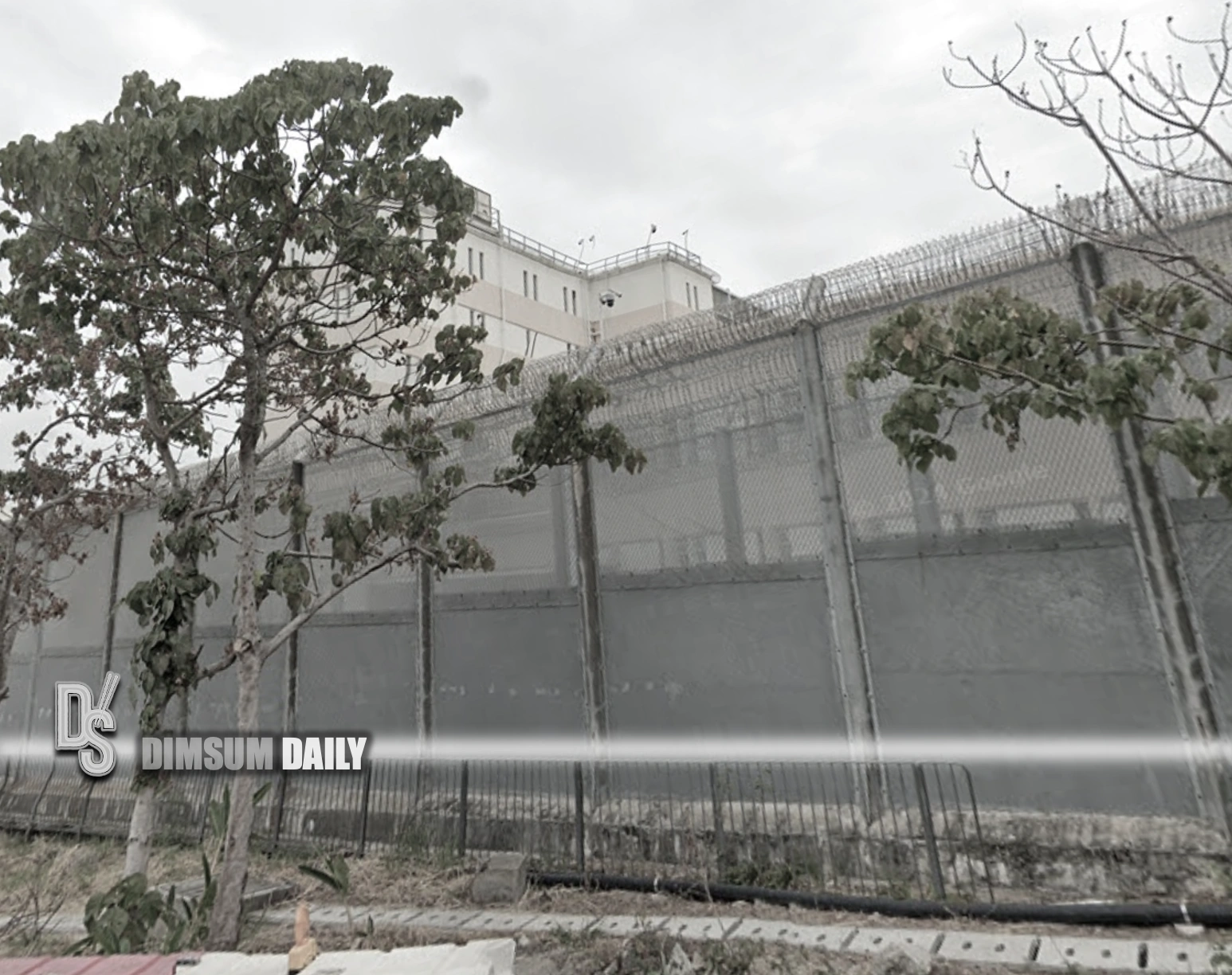 37-year-old remand prisoner dies after being found unconscious in Tung ...