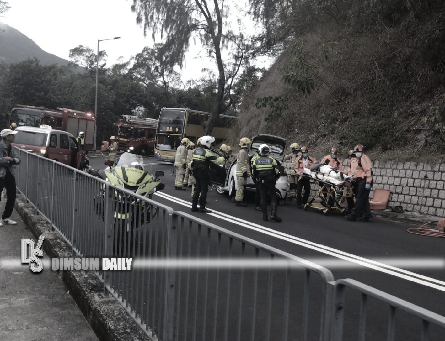 Traffic collision on Repulse Bay Road involves taxi and private car