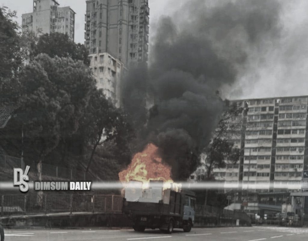 Fire breaks out in truck on Chatham Road North, causing traffic disruption