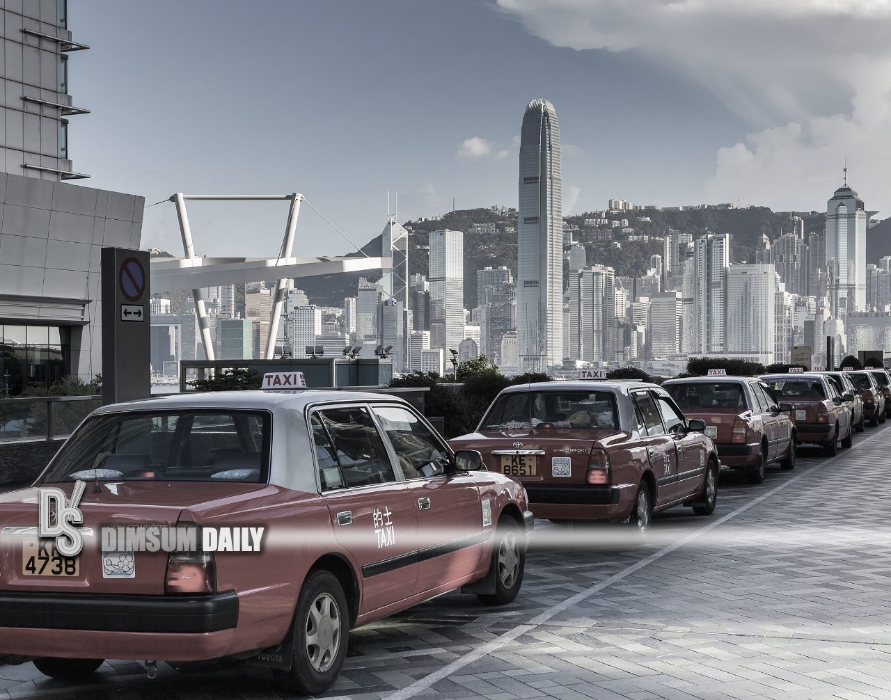 Urban taxi licence value plunges over 60% to HK$2.68m, losing HK$4.55m ...