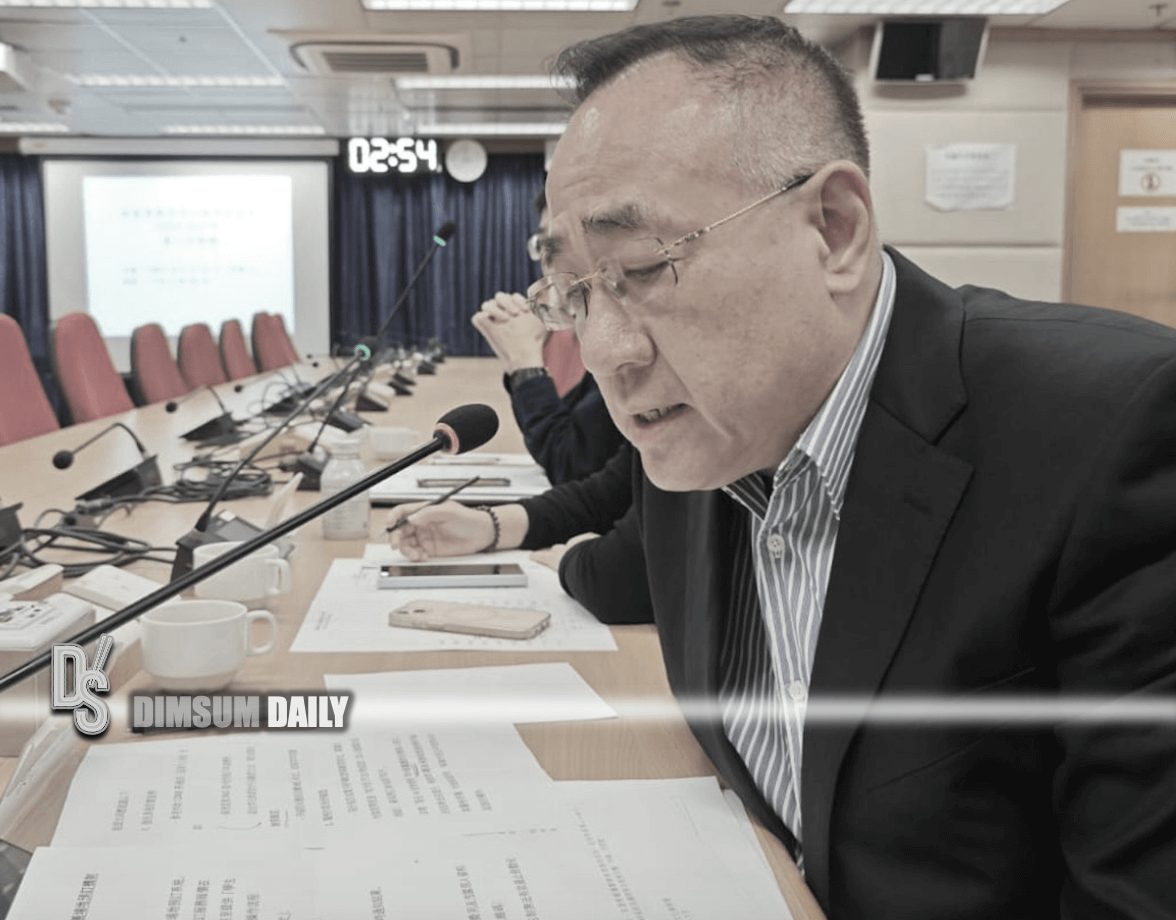 District Councillor Kenneth Yip admits to dangerous driving in collision with taxi