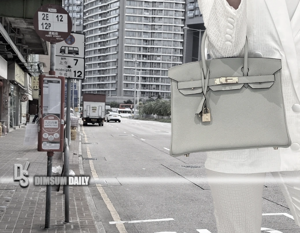 Man arrested following street robbery of HK$150,000 Hermès handbag in Mong Kok