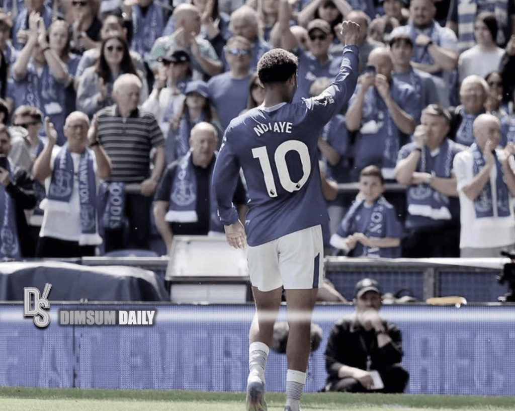 Everton bids emotional farewell to Goodison Park with 2-0 win over ...