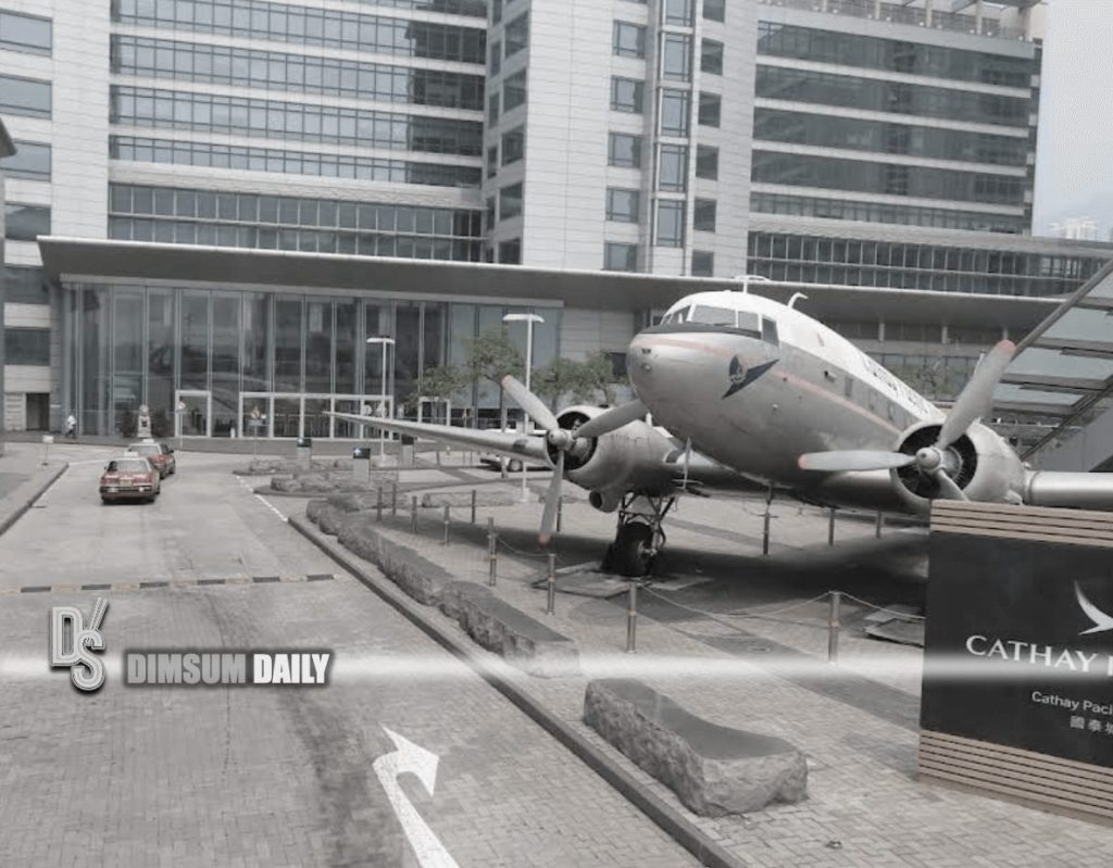 Cathay Pacific City evacuates 1,600 after a fire on back-office floor