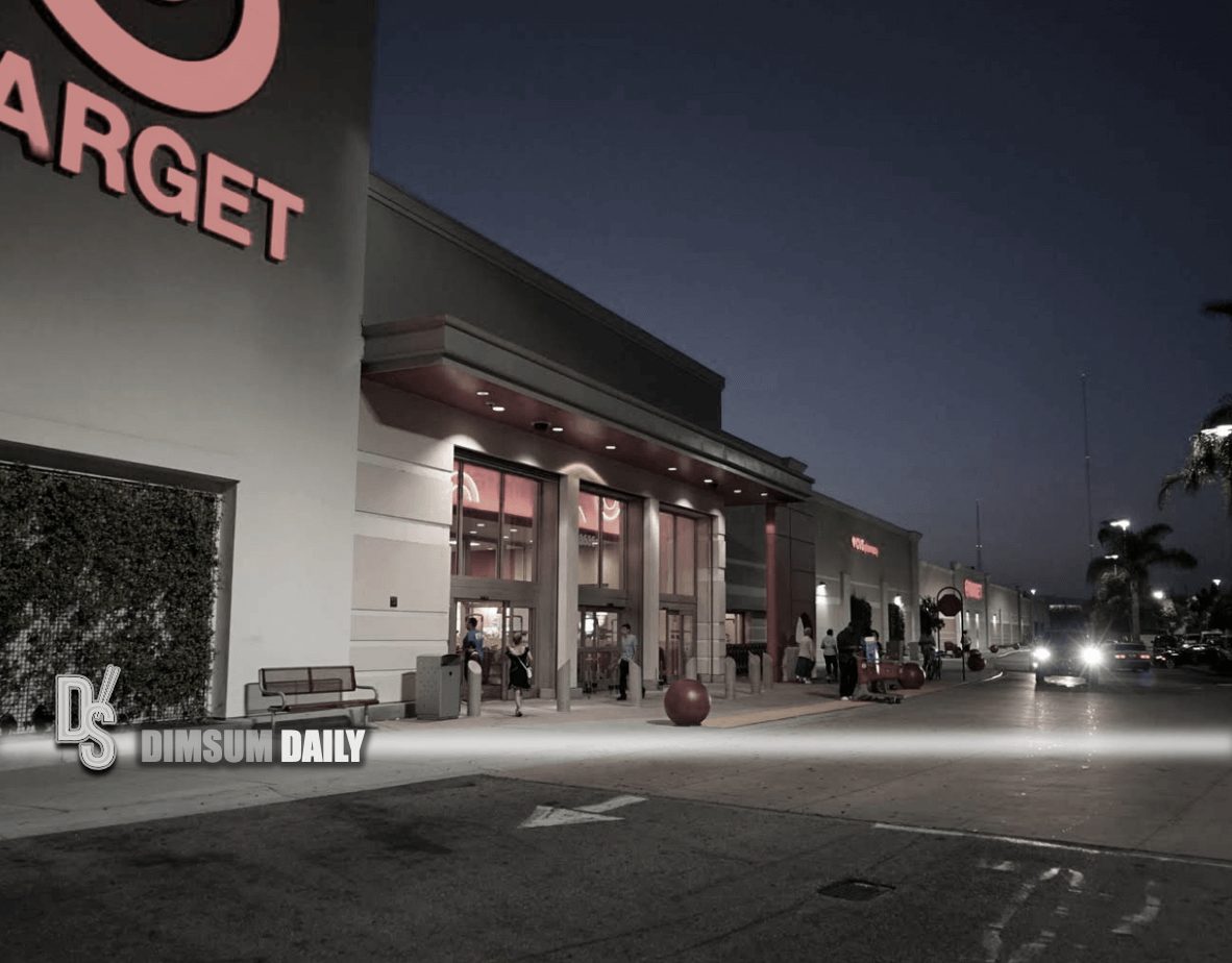 Target forecasts sales decline due to economic uncertainty