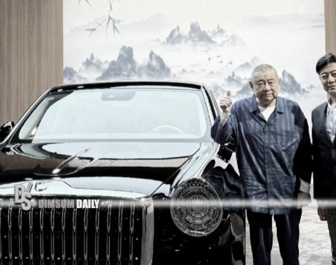 Hong Kong tycoon Joseph Lau visits MotorXPO, inspects Hongqi’s ultra ...