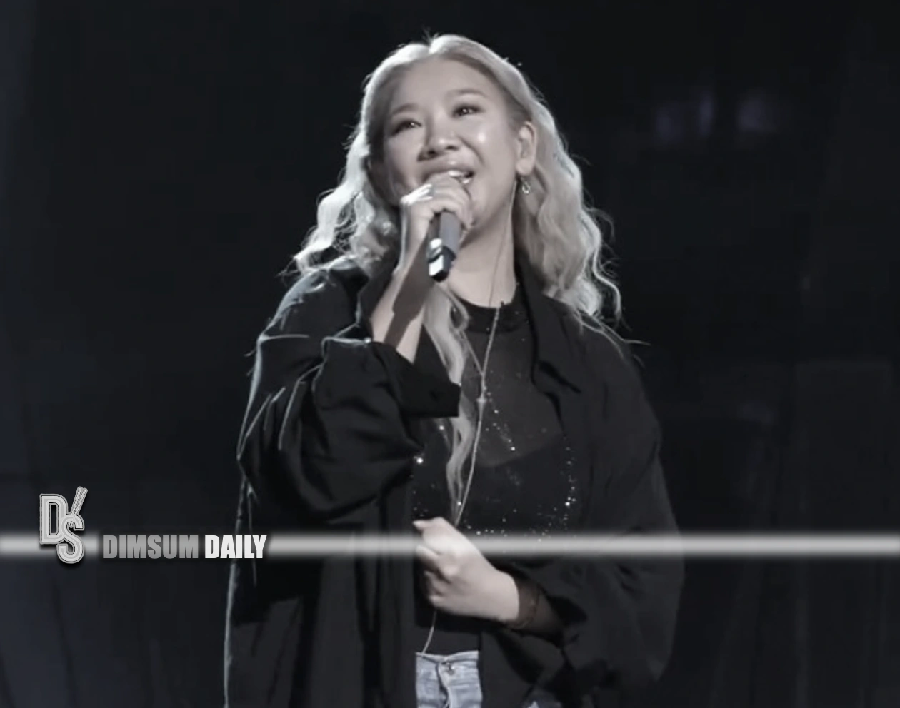 Joyce Cheng returns triumphantly to the stage in singer 2025 ...