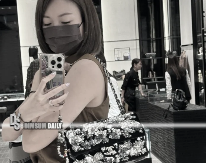 HK actress Jacquelin Ch'ng shows off new Chanel bag despite investment ...