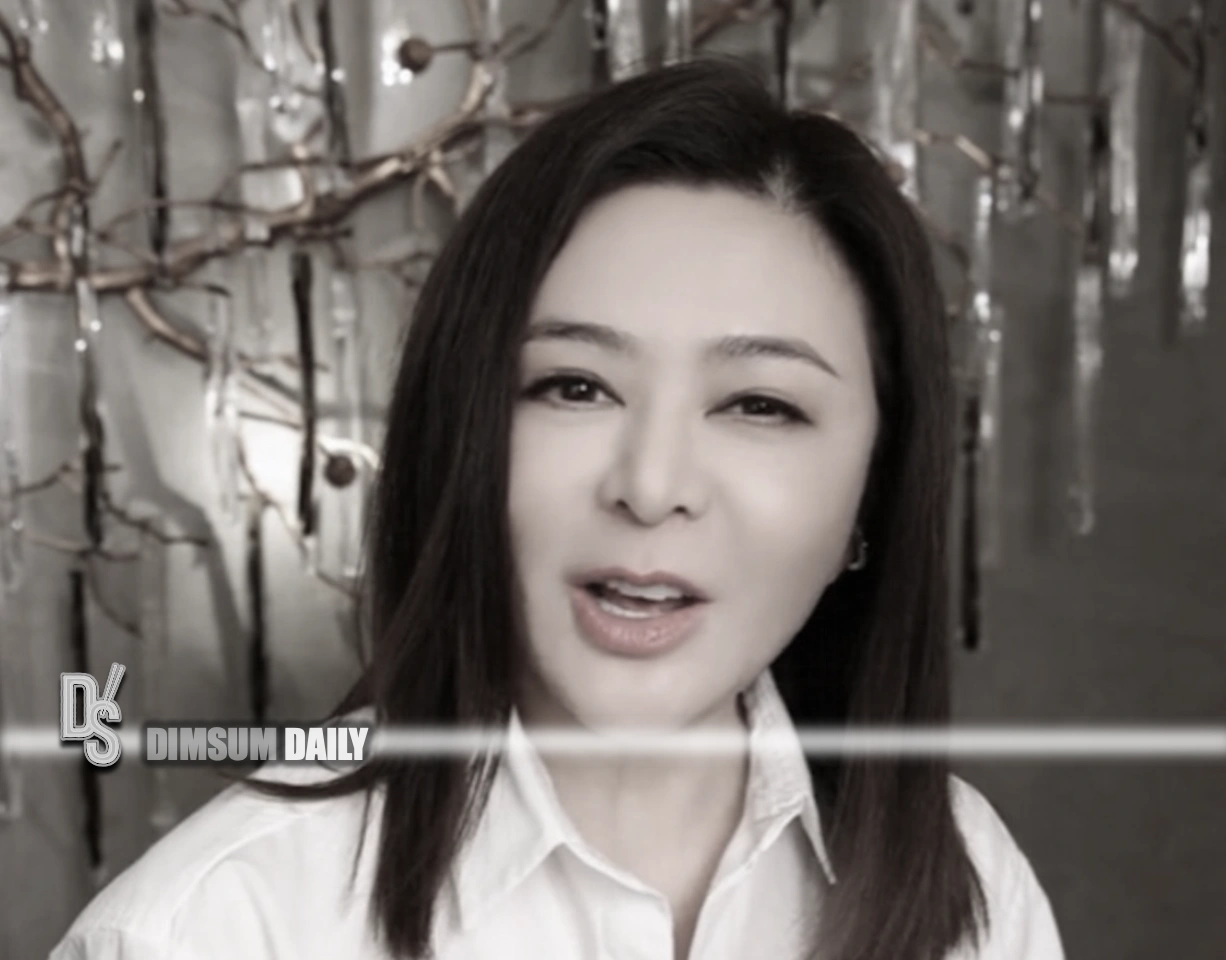 Former actresses Rosamund Kwan and Athena Chu reunite