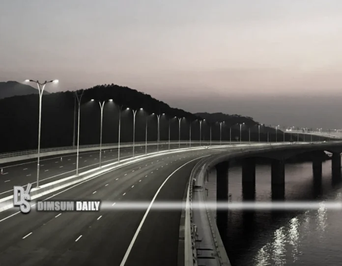 HK-Zhuhai-Macao Bridge closure, flight cancellations, and transport ...