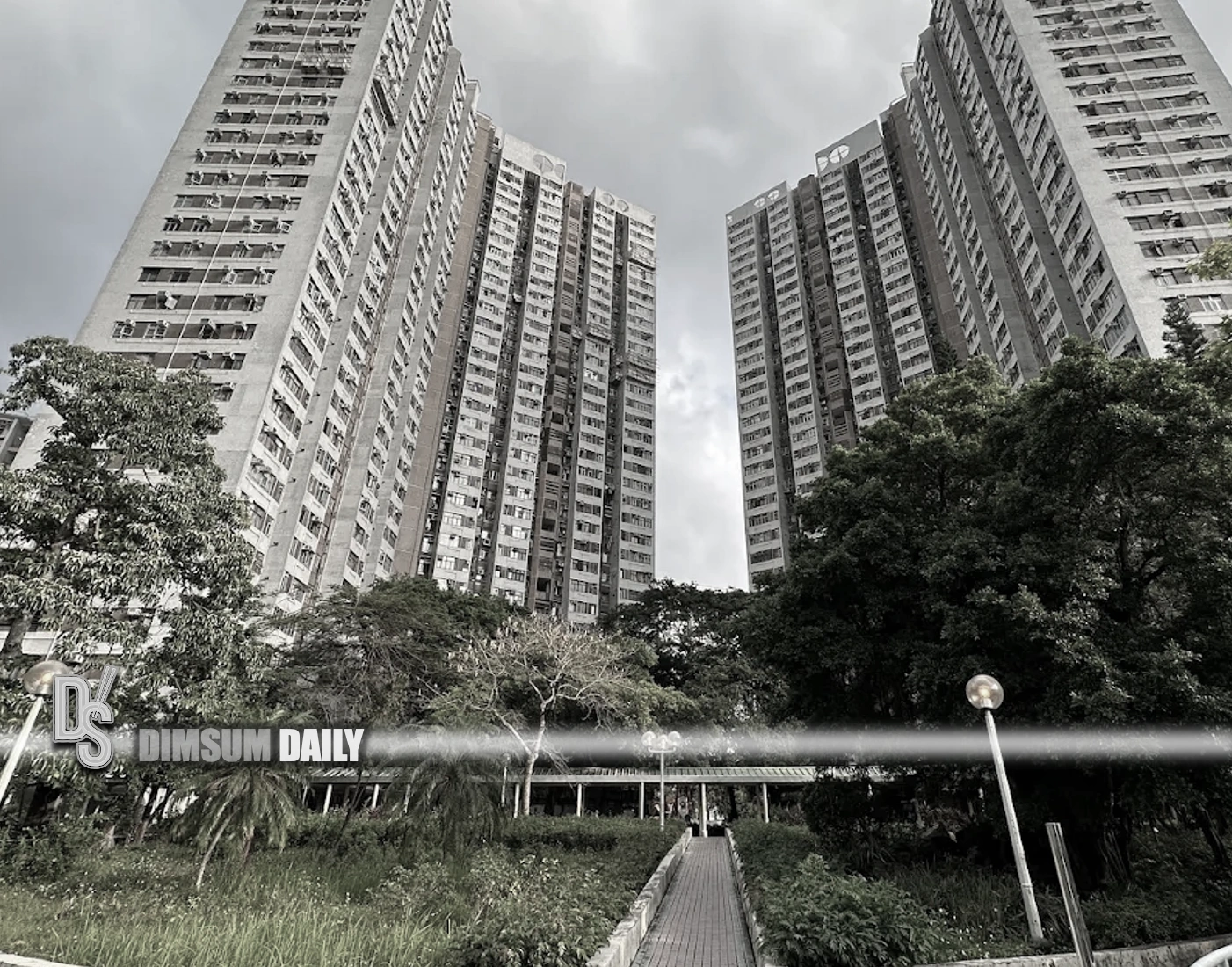 Couple injured as suspected corrosive liquid falls from high point at ...