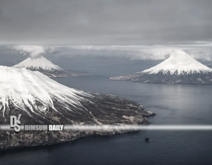 First tsunami waves reach Alaska's Aleutian Islands as California ...