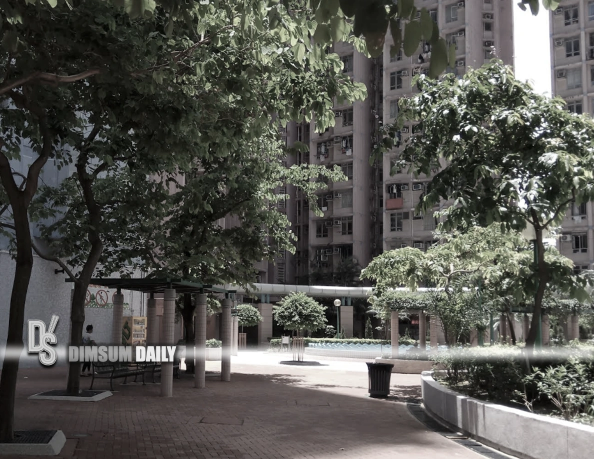 Power outage hits entire Kwong Ning House in Kwong Ming Court, Tseung ...