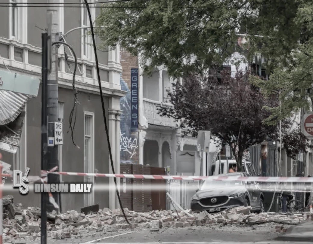 Earthquake damages buildings in Melbourne, largest in five years