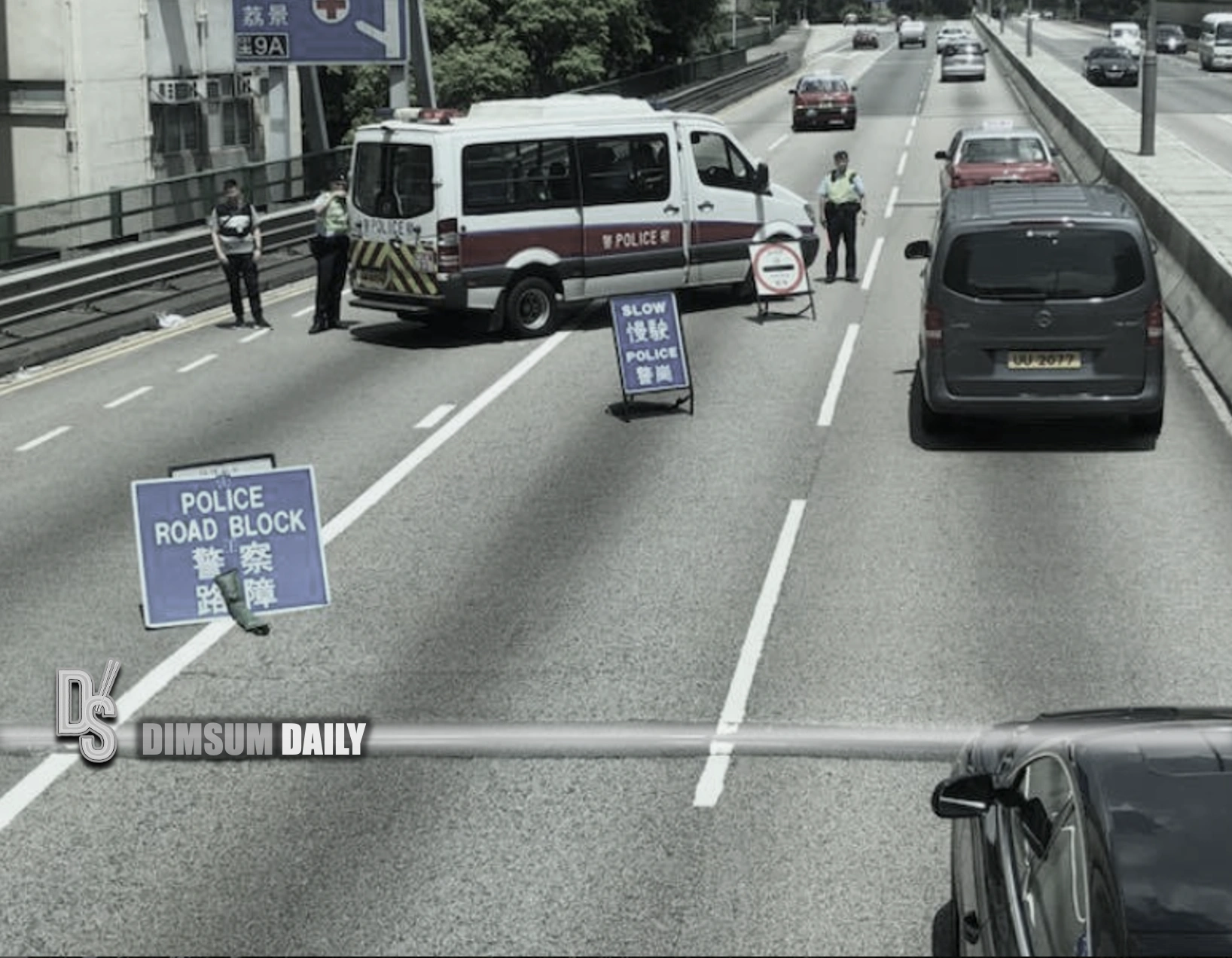 Police set up roadblock in Tseung Kwan O to target defective and ...