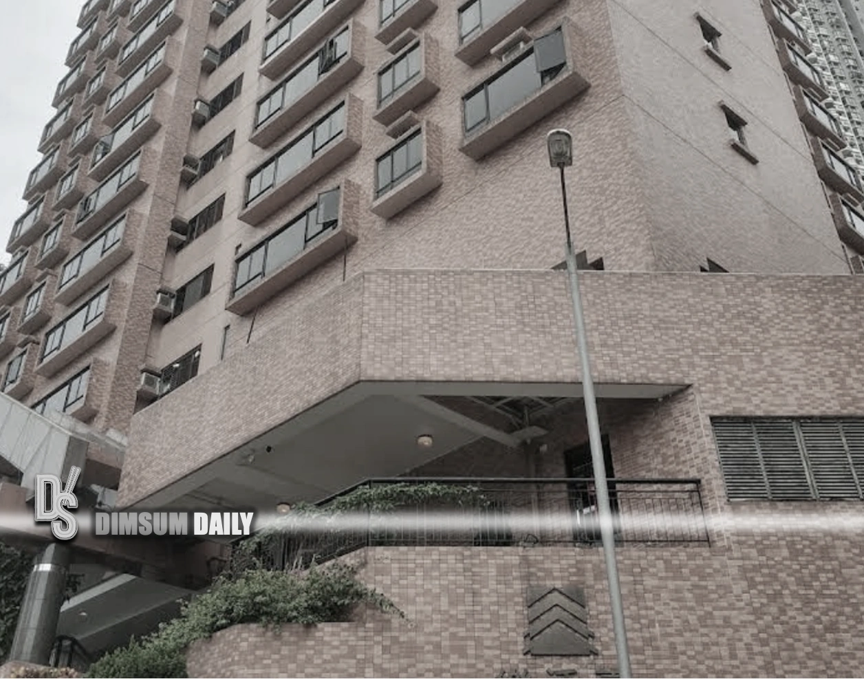 Woman falls to death at The Broadville in Happy Valley, investigation ...
