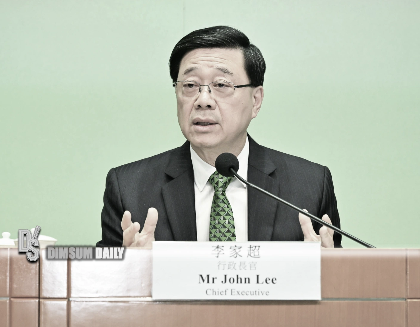 Chief Executive John Lee discusses media expansion and accountability ...