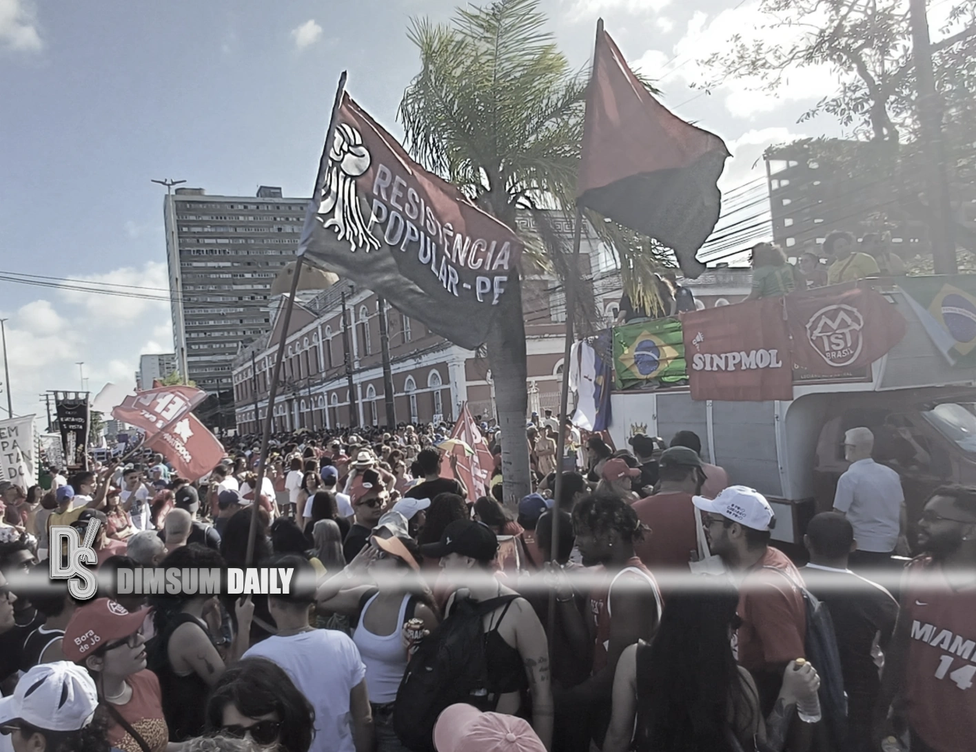 Brazilians rally against amnesty for ex-President Bolsonaro convicted ...