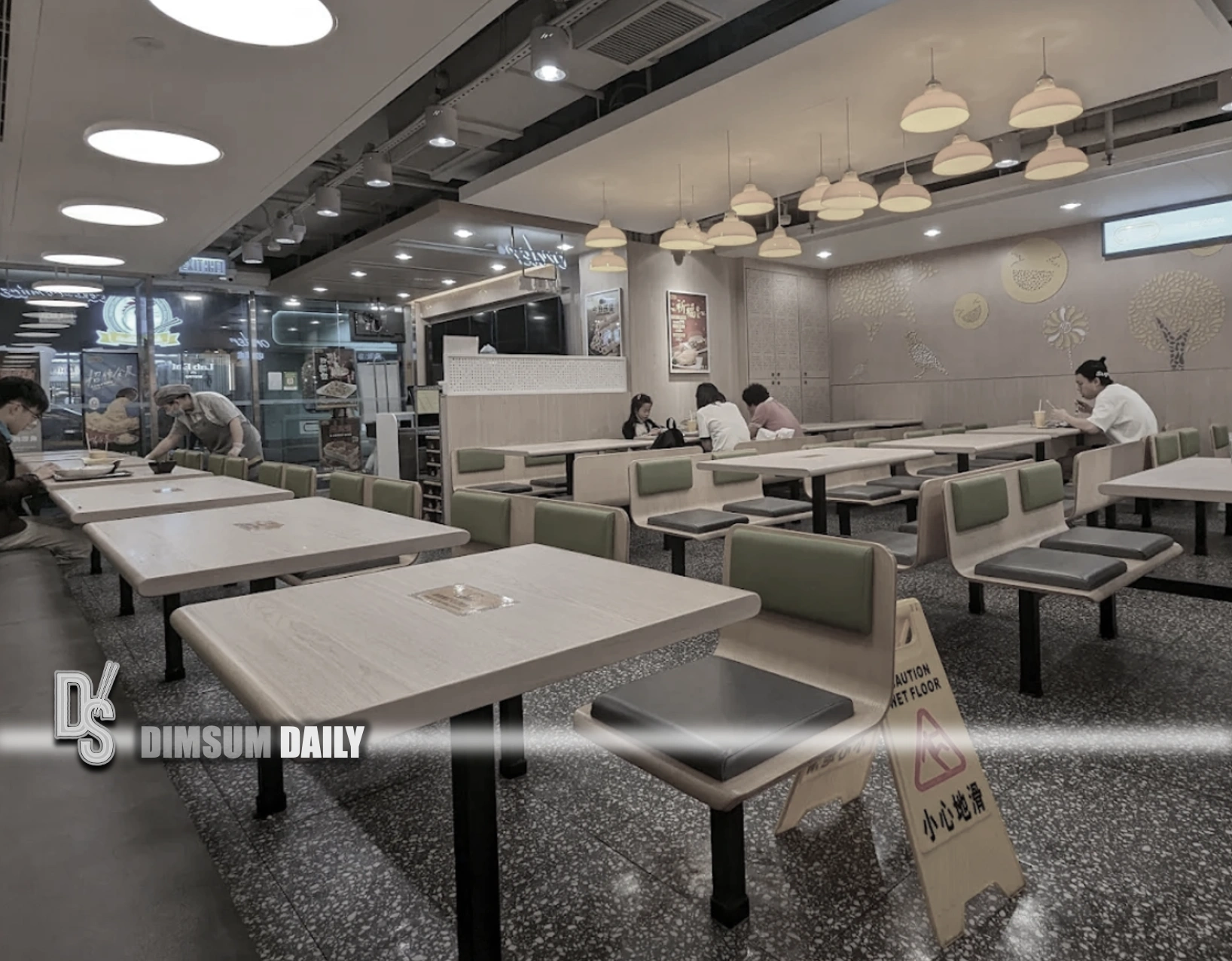 Hong Kong chain restaurants put staff at risk as Typhoon Ragasa hits ...