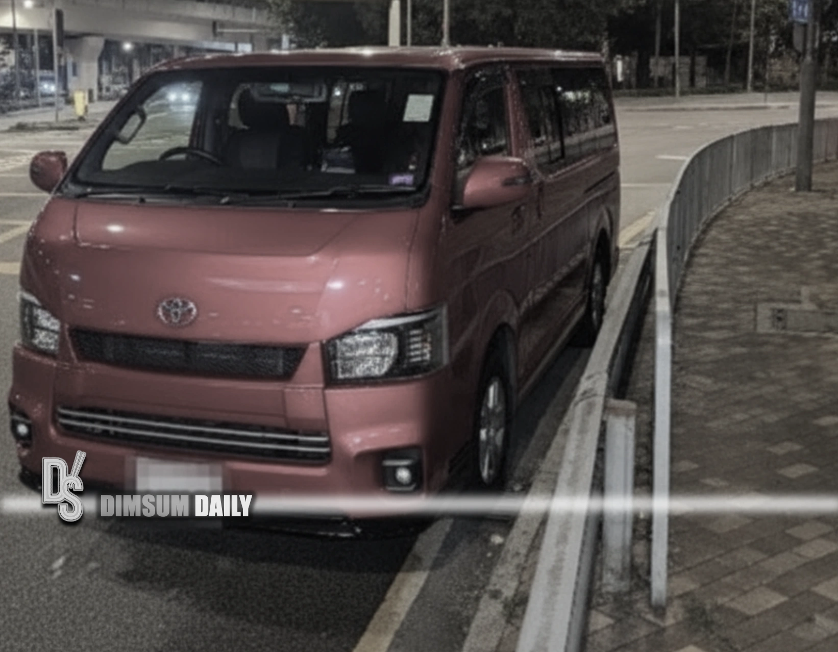 Delivery driver dies suddenly at wheel in Tai Kok Tsui incident