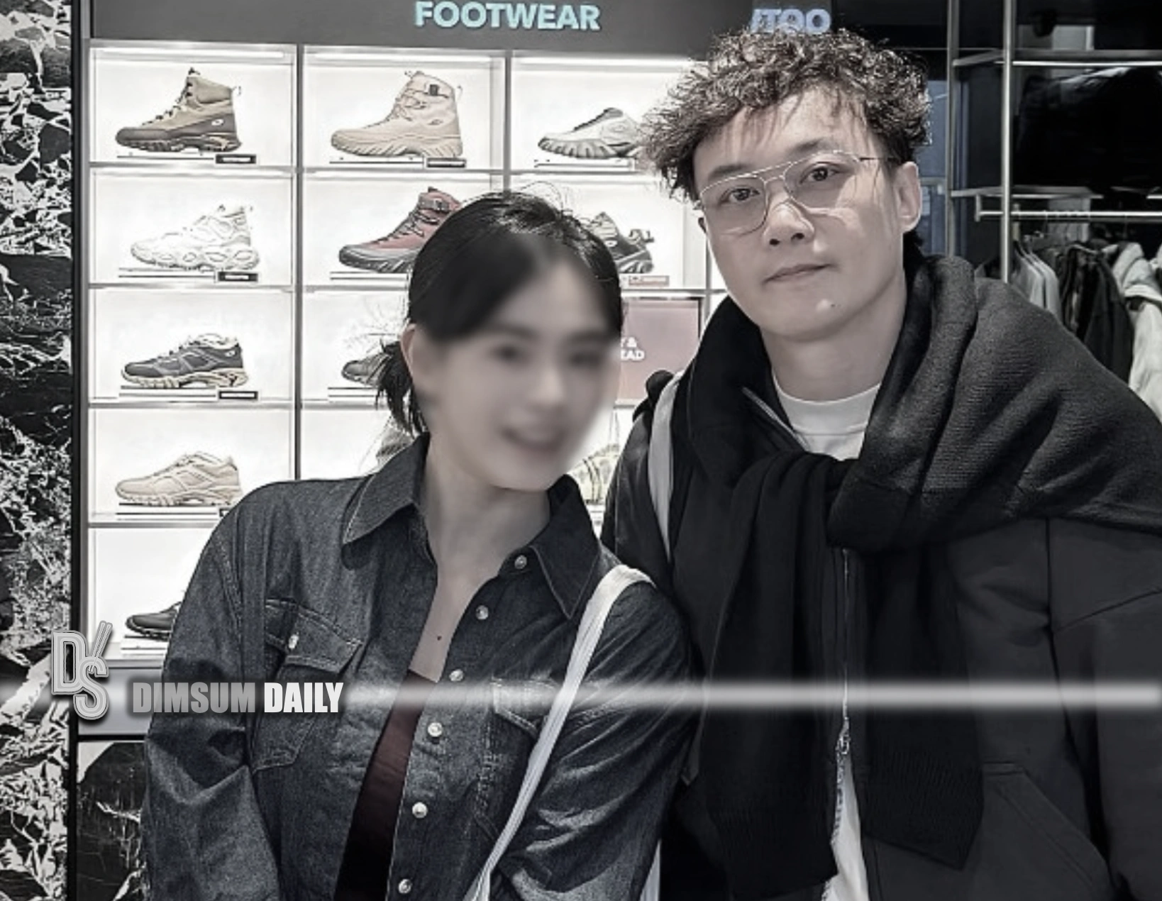 Eason Chan spotted relaxing in London following concert tour hiatus