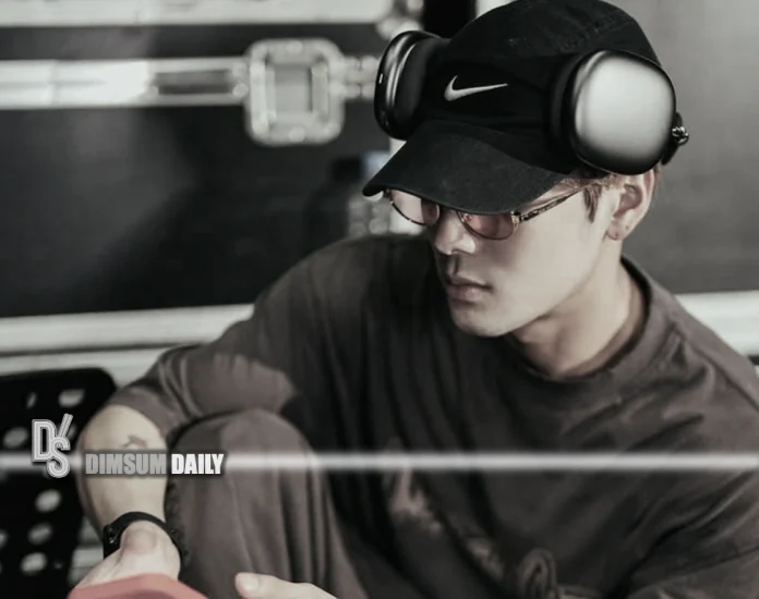 Jackson Wang's height triggers amused discussion after backstage stool ...