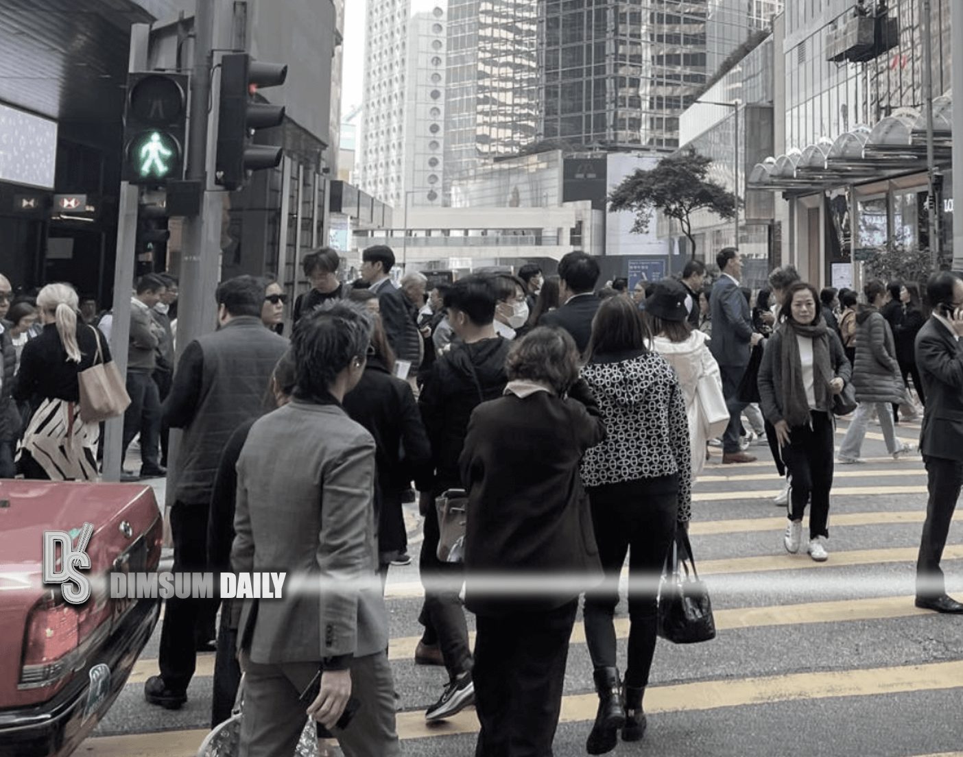 Severe Tropical Storm Fengshen moves away from Hong Kong as strong ...