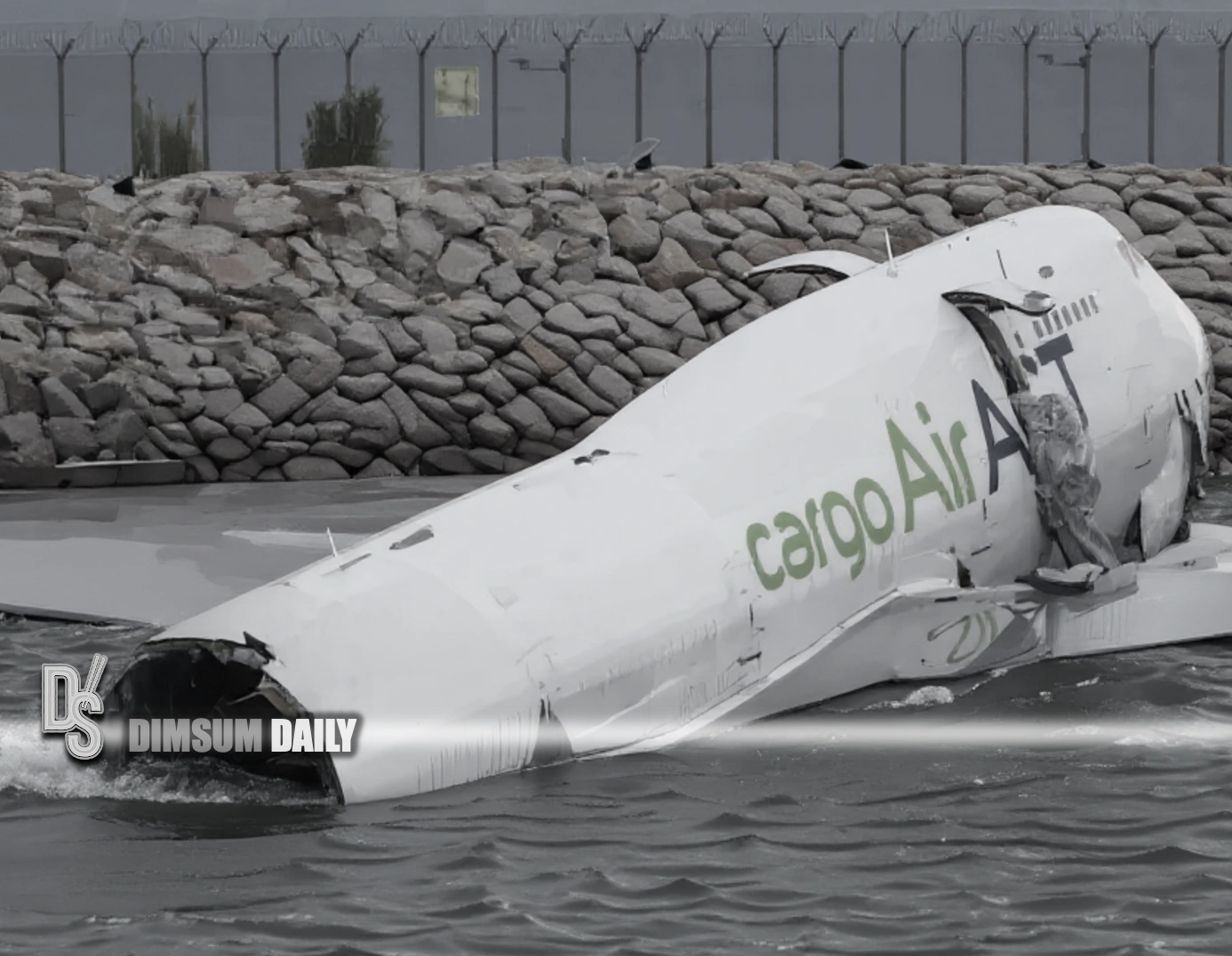 Hong Kong shuts north runway as Turkish officials join salvage effort ...
