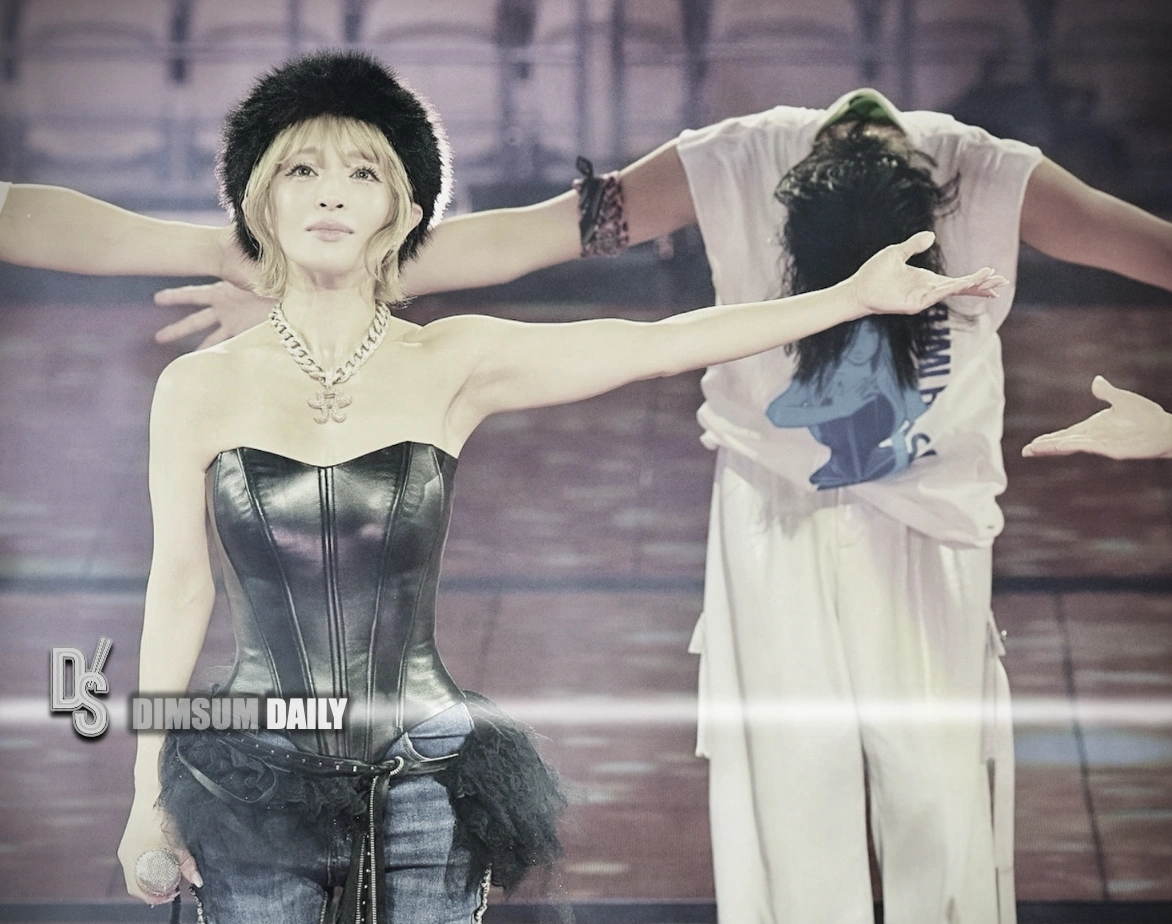 Photos reveal Ayumi Hamasaki’s empty-arena Shanghai concert to 14,000 ...