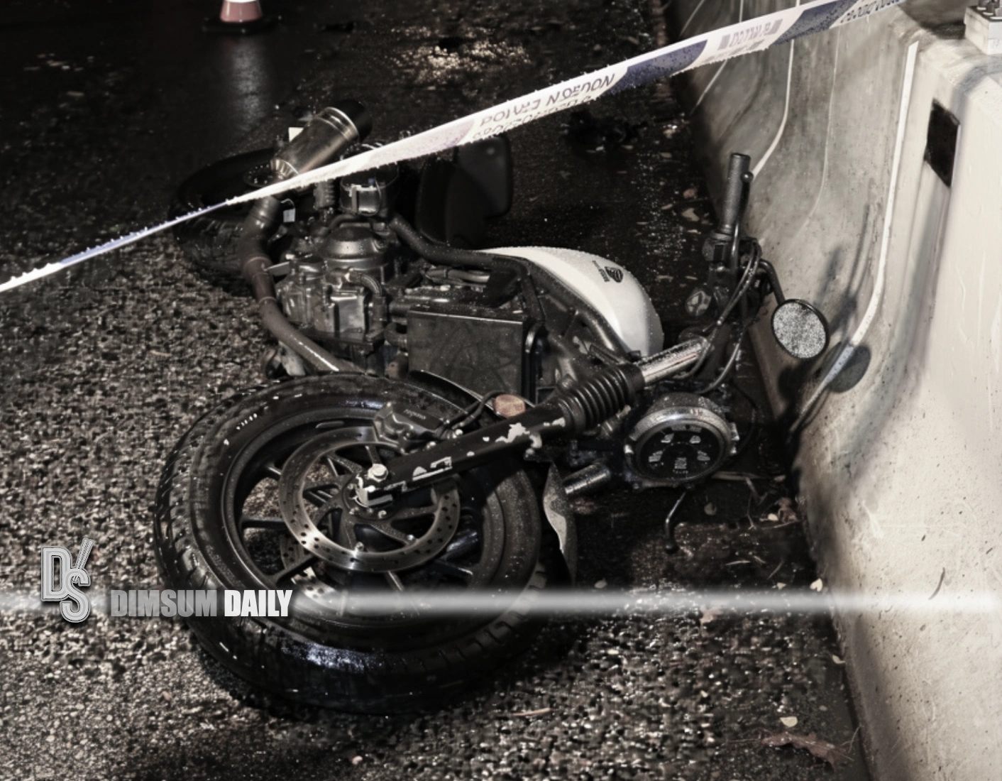 Motorcyclist dies after suspected self-crash on Lin Cheung Road slip road