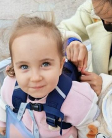 Jiangsu couple welcome blue‑eyed, blonde daughter after latent ancestry ...