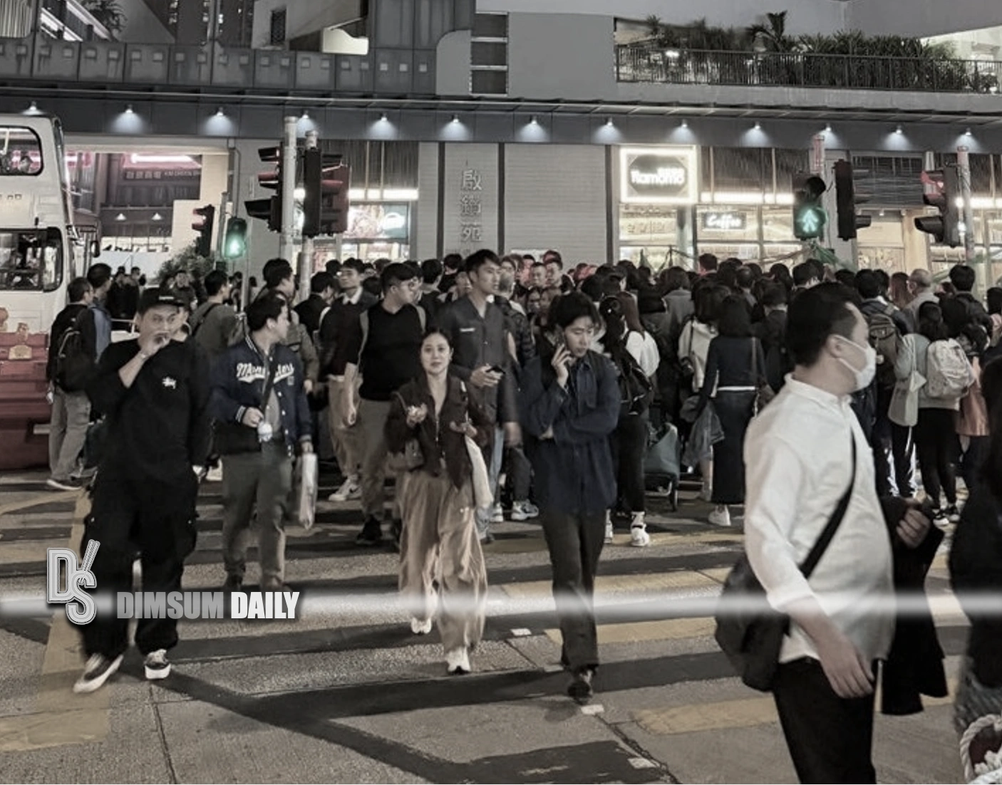 San Po Kong roadworks cause rush-Hour chaos as pedestrians forced onto ...