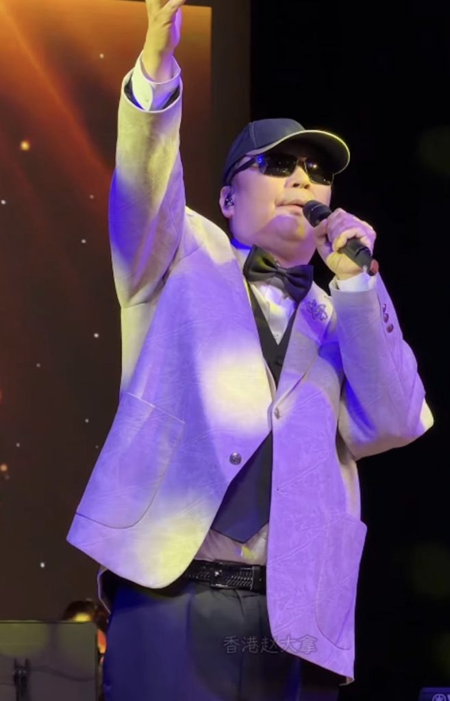 64-year-old Ken Choi returns to stage as fans note marked weight gain