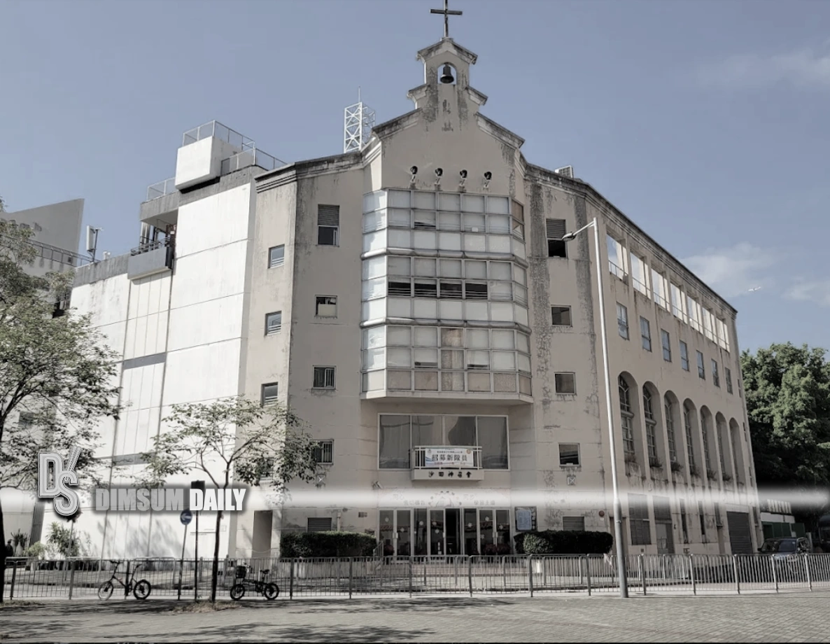 Man dies after collapsing in Tai Wai church restroom