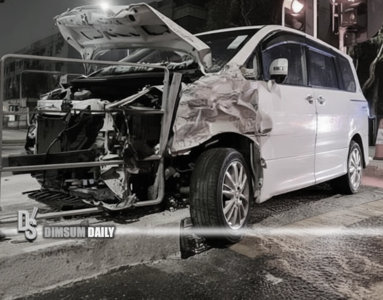 Driver flees after Kowloon Tong crash sends car onto safety island