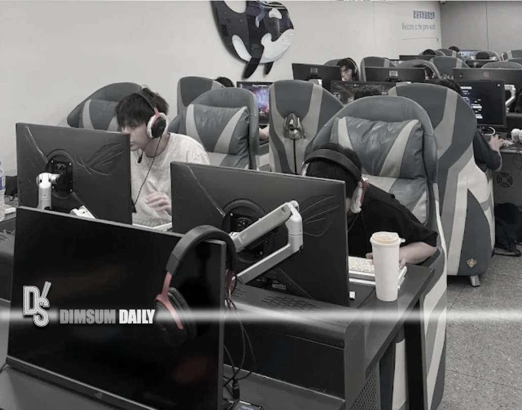 Hong Kong government proposes internet café licensing ban on overnight ...