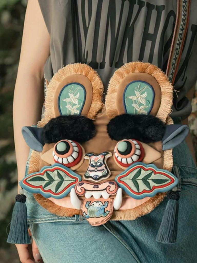 Musk son’s tiger‑head bag sells out overnight after Beijing appearance