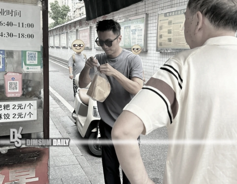 Nicholas Tse spotted at street snack stall Changsha