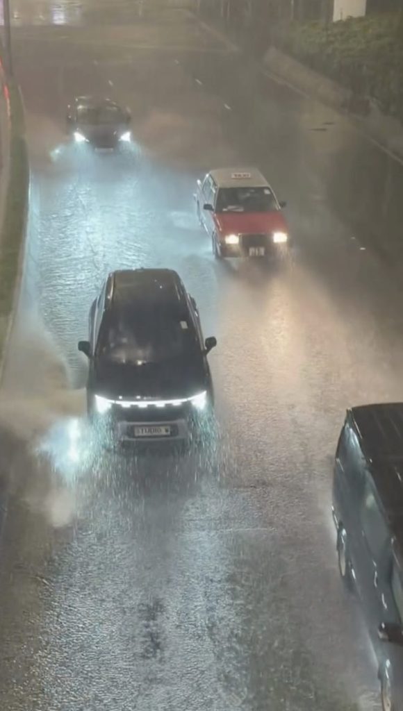 Citywide flooding and fallen trees after Black Rainstorm Warning this ...